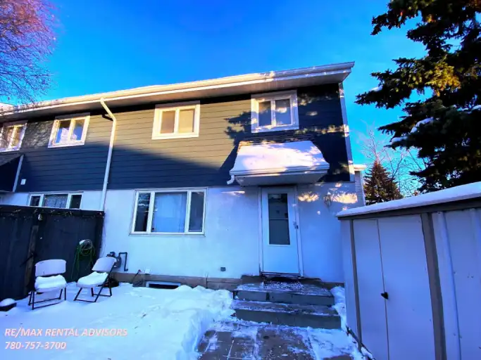 206 Callingwood Two - Townhouse in Edmonton | RentBoard